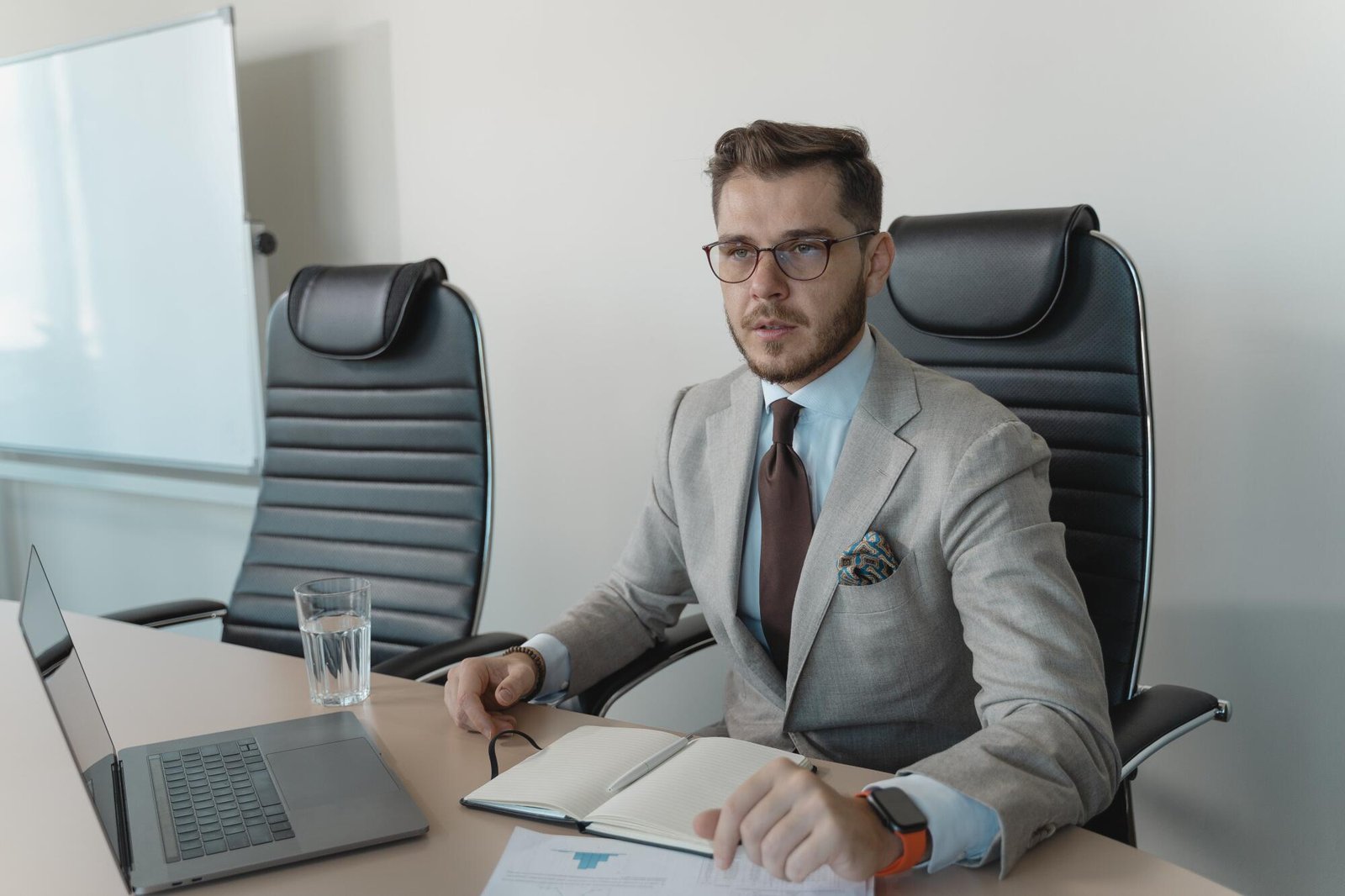 Designing a Functional and Stylish Executive Office Space - DebraBernier